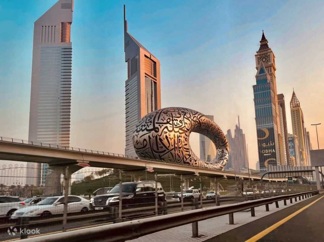 Jual Best Of Dubai Abu Dhabi+desert Safari 6d By Bi 17oct - Cakrawala ...