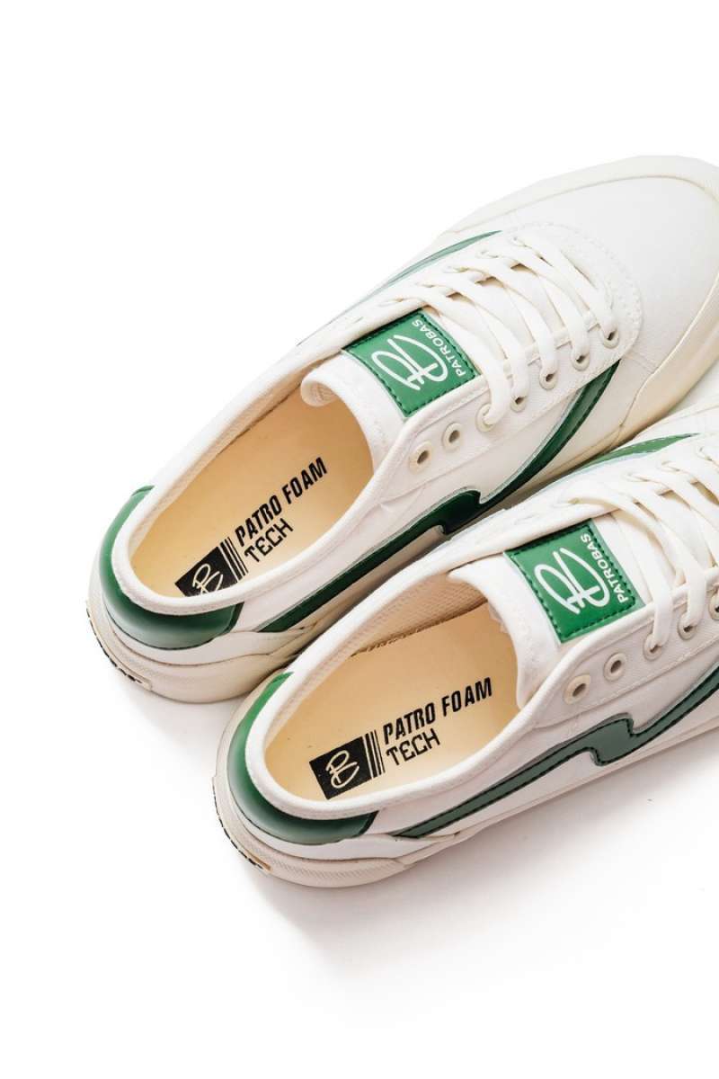 Jual Patrobas New Ivan Classic Series Court Green Sneakaers - 41 Di ...