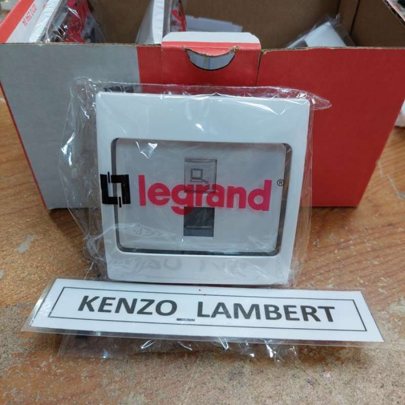 Promo outlet data legrand cat 6 tipe MALIA warna putih Diskon 23% di Seller Hubner Store ...