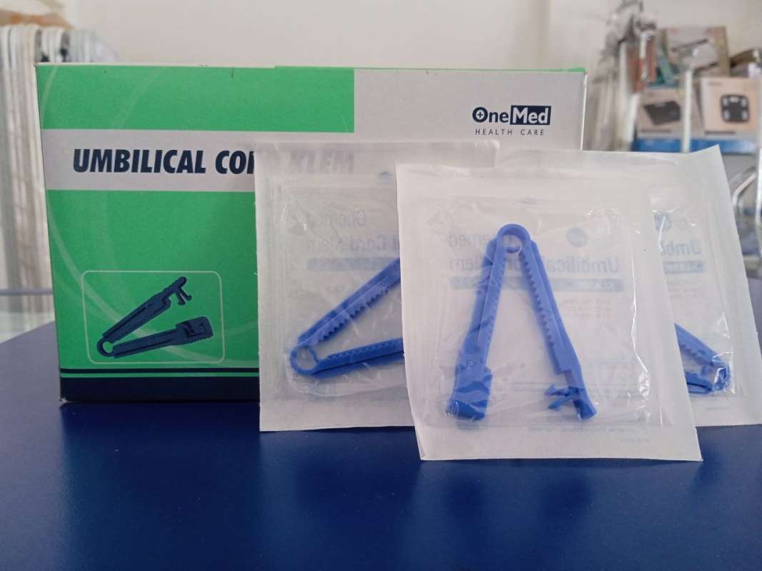Jual Umbilical Cord Klem Klasik Onemed / Penjepit Tali Pusat Bayi - Per ...