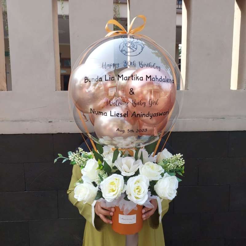 Promo Buket Balon Bucket Bunga Full Bunga Bloom Box Balloon Wisuda ...