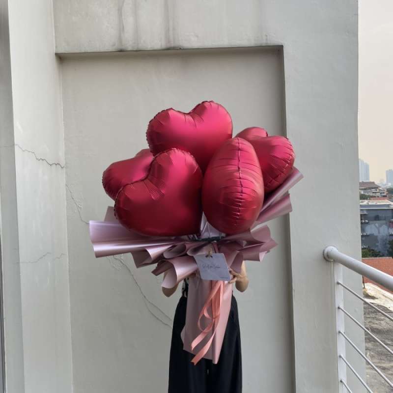 Promo The Love Balloon Artificial Bouquet Bucket Buket Bunga Balon ...