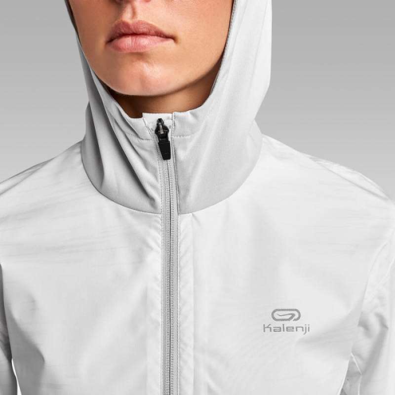 Jual Decathlon Kalenji Jaket Lari Wanita Run Rain - 8520970 - Uk 10 ...
