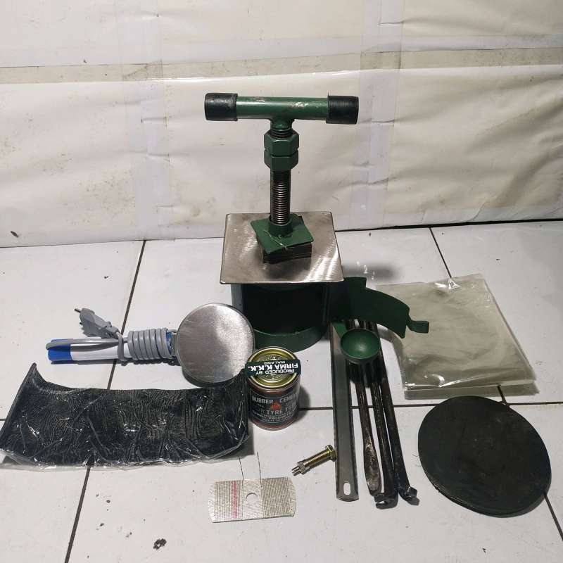 Jual Alat Tambal Ban Bakar Kotak Dan Listrik 1set Lengkap 10jenis Di ...