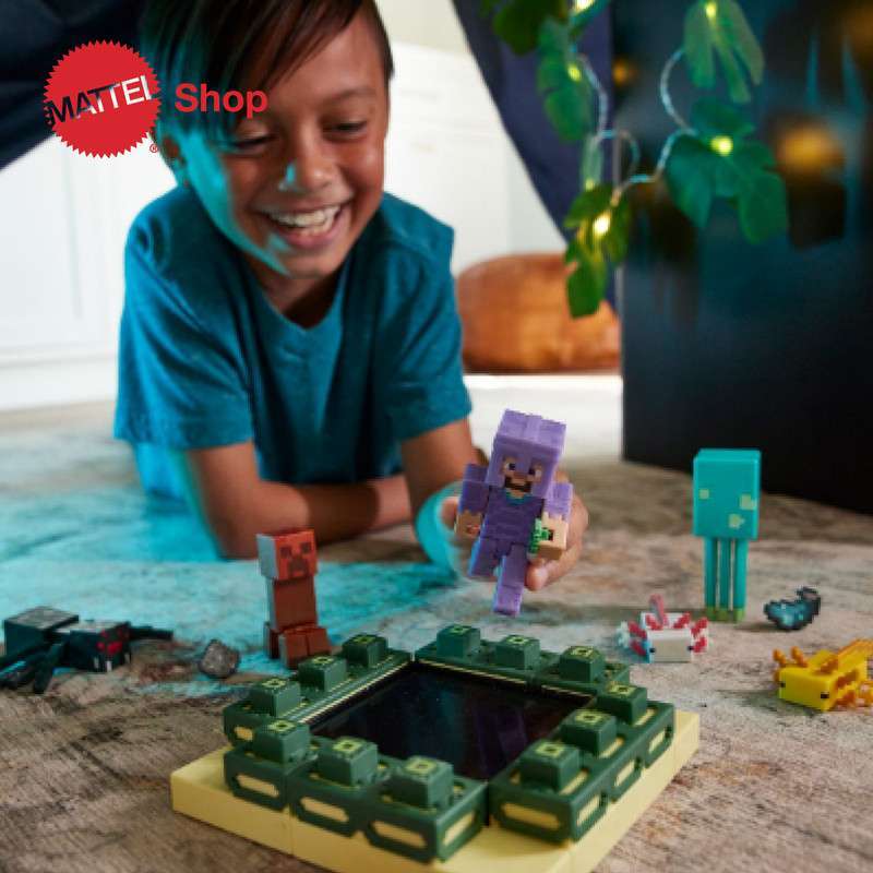 Promo Minecraft Build A Portal Pig Figure - Mainan Action Figure Diskon ...