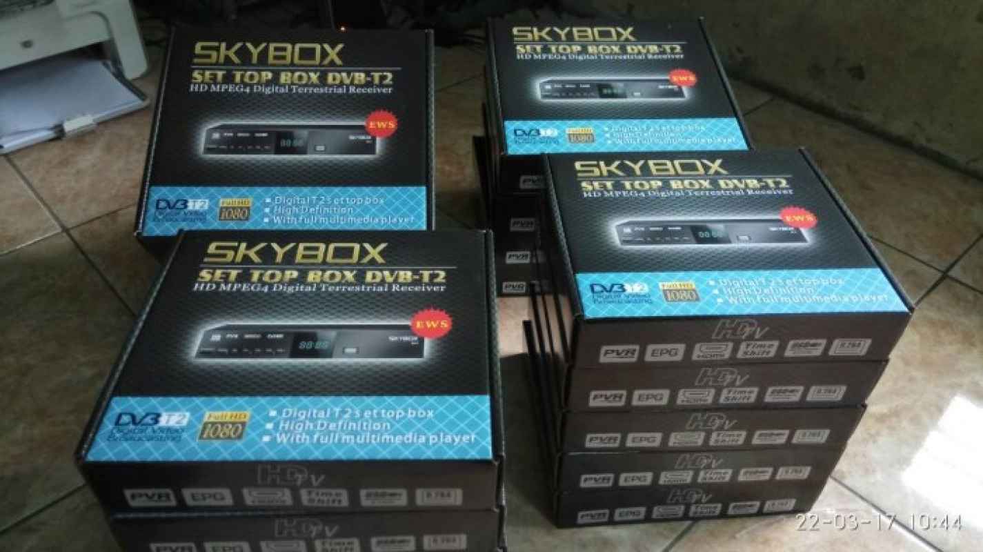 Promo Receiver Dekoder TV Digital Set Top Box merek SKY BOX Resmi ...