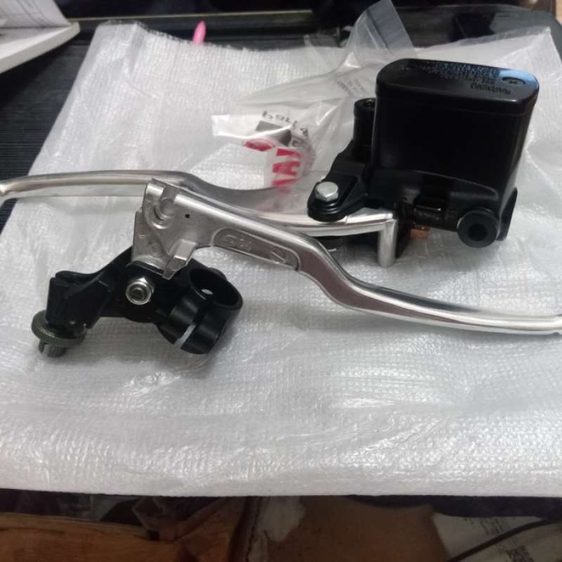Jual Master Rem Dan Kopling Yamaha R25 Original Di Seller Flexzone ...