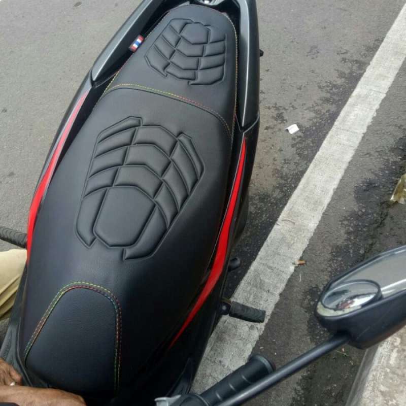 Promo PROMOSI KULIT JOK MOTOR VARIO 125/150 VARIASI THAILAND Diskon 48% ...