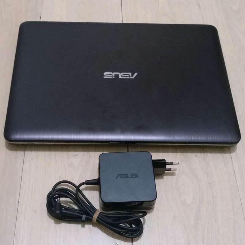 Jual Asus vivobook X441N ram 4gb ssd 256gb siap pakai di Seller ...