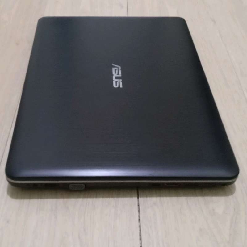 Jual Asus vivobook X441N ram 4gb ssd 256gb siap pakai di Seller ...