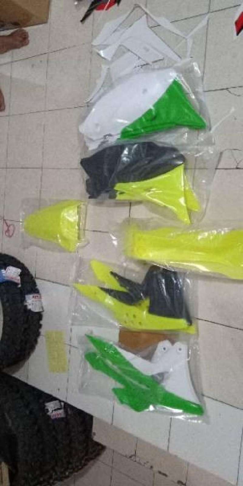 Jual Body Set Gordon Hijau Stabilo Plus Jok Dan Tangki di Seller ...