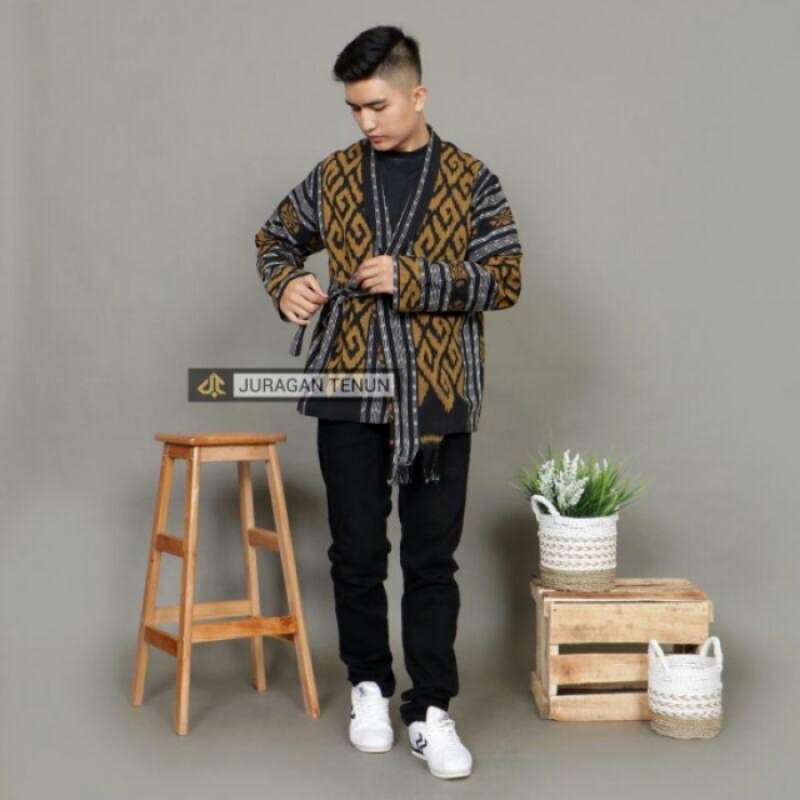 Jual Baju Tenun Kimono Pria Etnik ( 6 Varian ) Di Seller Sangninja ...