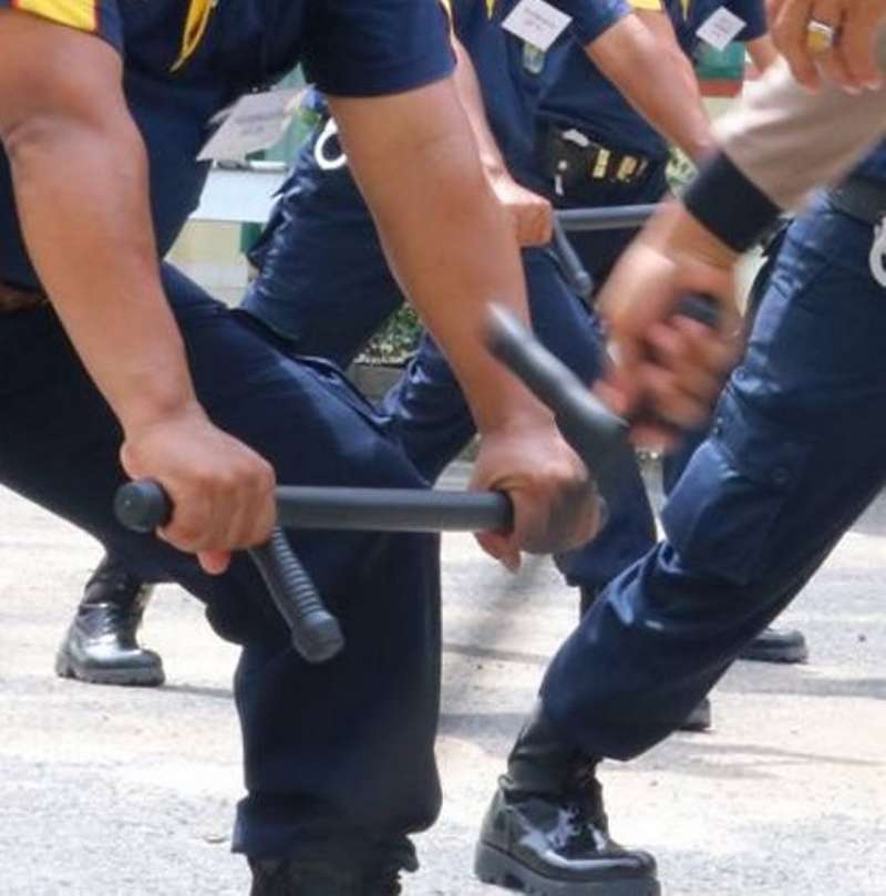 Promo Tongkat Stik Pentungan Polisi Satpam Security Satpol PP Bela Diri ...
