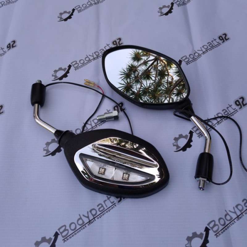 Promo Spion Led Sein Beat Genio Vario 150 125 Nyala Sen Hond Diskon 23% ...