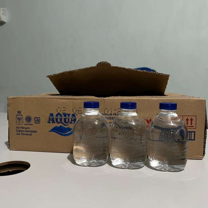 Jual Aqua Cube 220ml Botol Limited Edition Di Seller Kelontong Onlinee ...