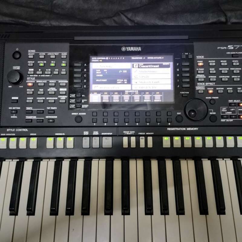 Jual Yamaha PSR S775 Keyboard Arranger / Keyboard / Organtunggal di ...