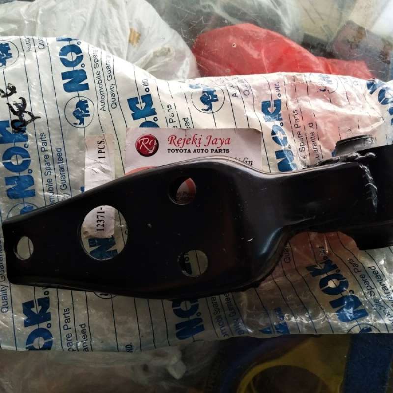 Promo New Karet Engine Mounting Belakang Starlet Kapsul 1300Cc Baru ...