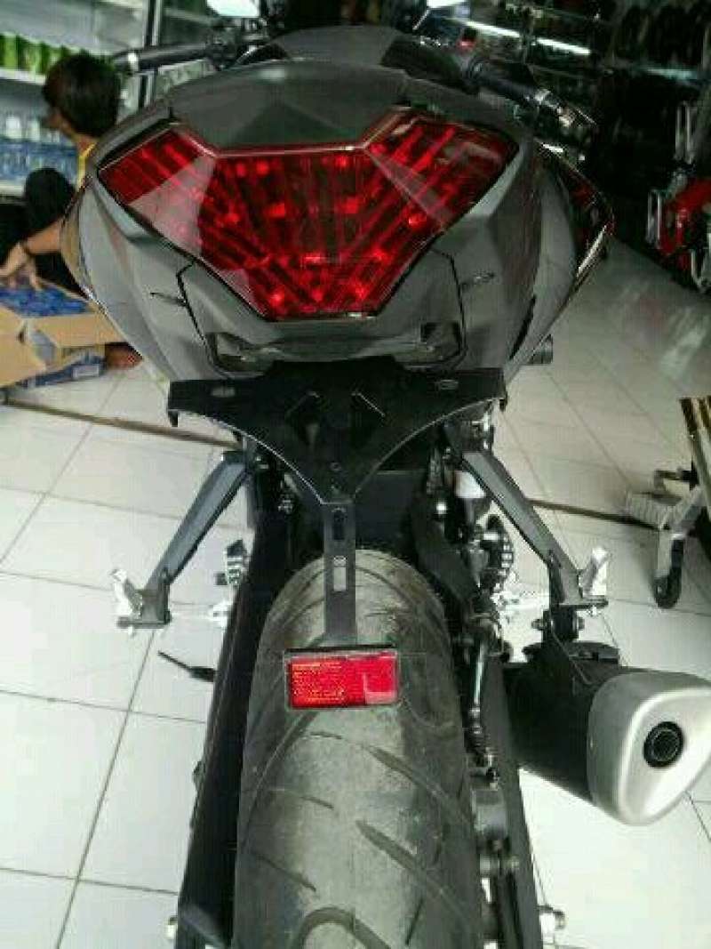 Promo Dudukan Plat Nomer (tail Tidy) For Yamaha R25 Tipe Cross (salib ...