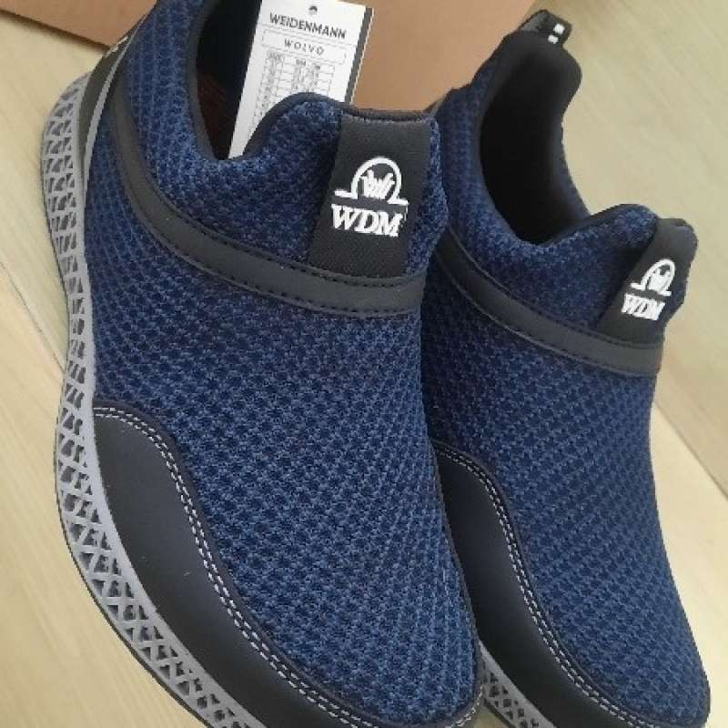 Jual Sepatu Slip On Weidenmann Wolvo 03 Original - Biru 41 Di Seller ...