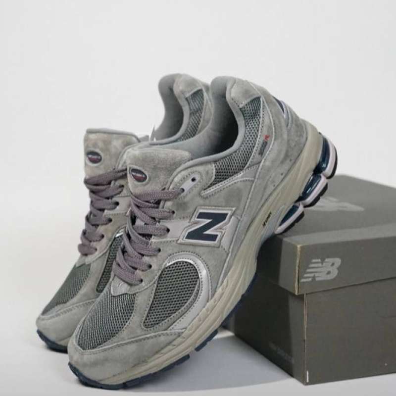 Jual Sepatu Nb New Balance 2002r Light Grey Di Seller Winter ...