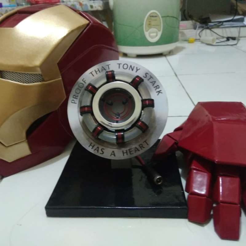 Promo Arc Reactor V2 Cosplay Replica Display Diskon 10% Di Seller Azmi_stor3 - Cibangkong, Kota ...