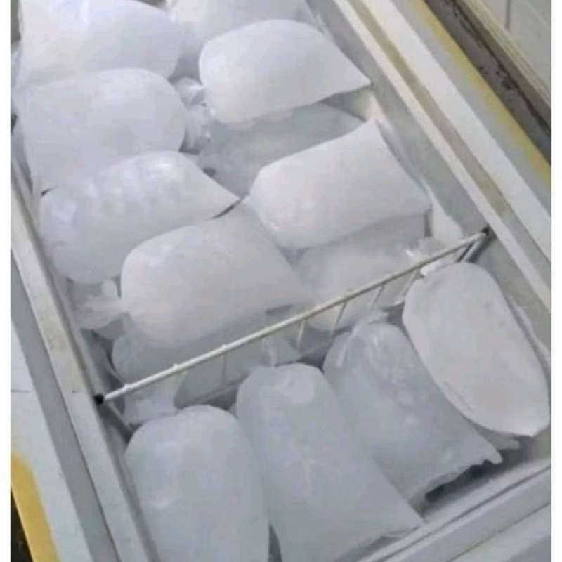 Jual Es Batu Kiloan Kg Es Balon Es Plastik Pe Air Matang Bersih H2o Air ...