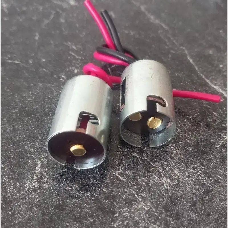 Jual Fitting Lampu Rem Sen Sein Mundur Stoplamp Atret Bahan Besi 1 Kaki ...