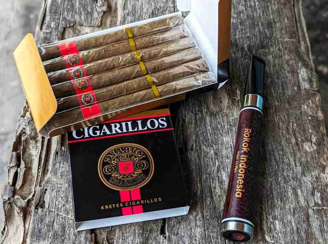 Jual Djarum Cigarillos Isi 6 Batang - Rokok Kretek Cigarillos Cerutu Di ... Jual Djarum Cigarillos Isi 6 Batang - Rokok Kretek Cigarillos Cerutu Di ...