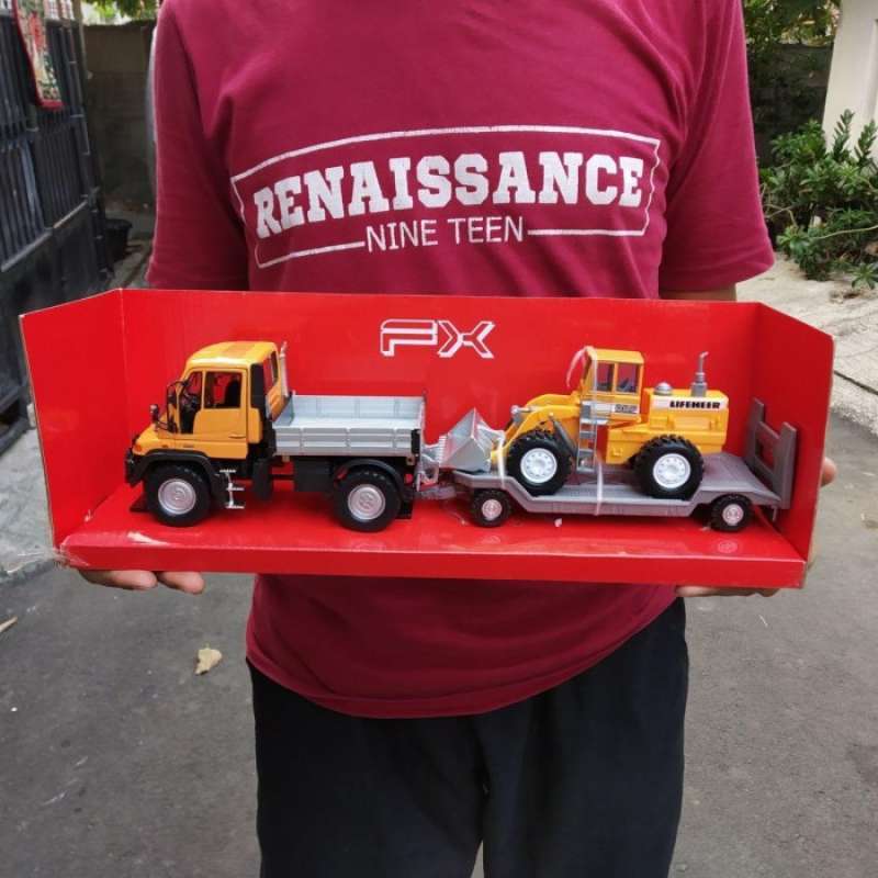 Promo Diecast Miniatur Mainan Truck Low Loader Mercedes Benz Unimog ...