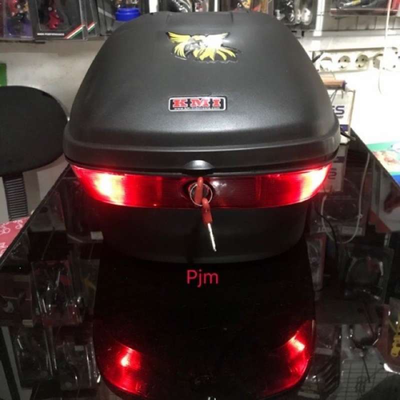 Promo Box Motor Box Belakang Motor Kmi Type 301 Kapasitas 20 Liter ...