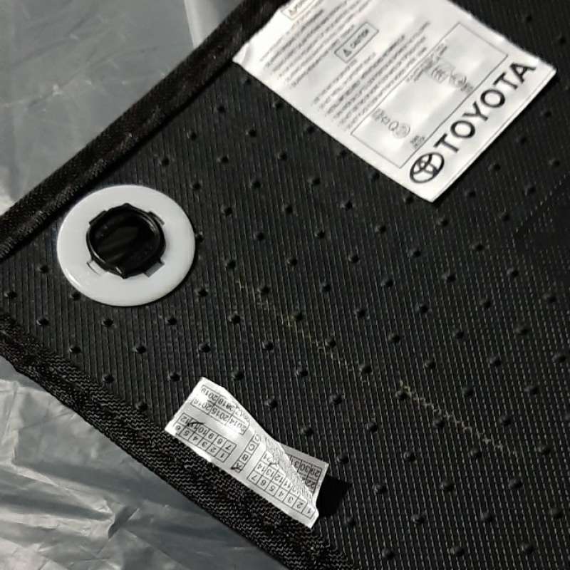 Promo Karpet Mobil Bludru Oem Toyota All New Avanza / Veloz Original ...