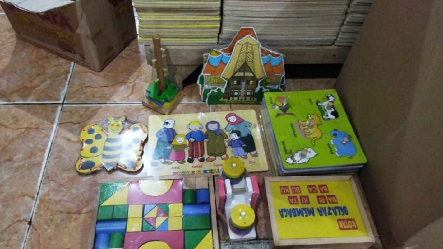 Jual mainan edukasi alat peraga tk paud paket 500 ribu (custom b) di ...