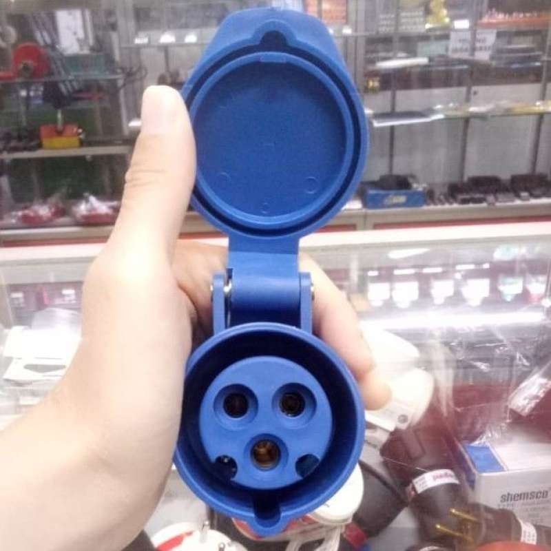 Promo Mobile Socket / Female / Mobile Mounting 3pole 3pin 16a 16ampere ...