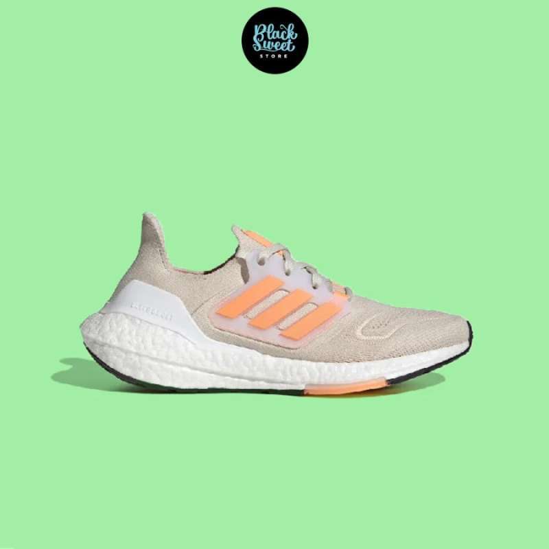 Promo Sepatu Lari Adidas Wmns Ultraboost 22 Aluminium Beam Orange
