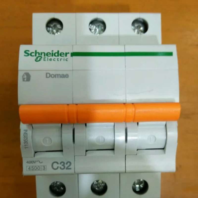 Promo mcb schneider domae 3phase 32 amper Diskon 23% di Seller CV ...