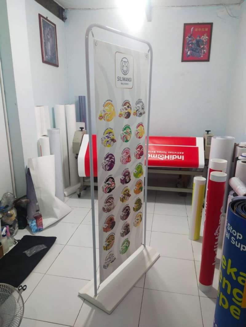 Promo Standing Door Frame 60X160 Standing Display Uk 60 X 160 Premium ...