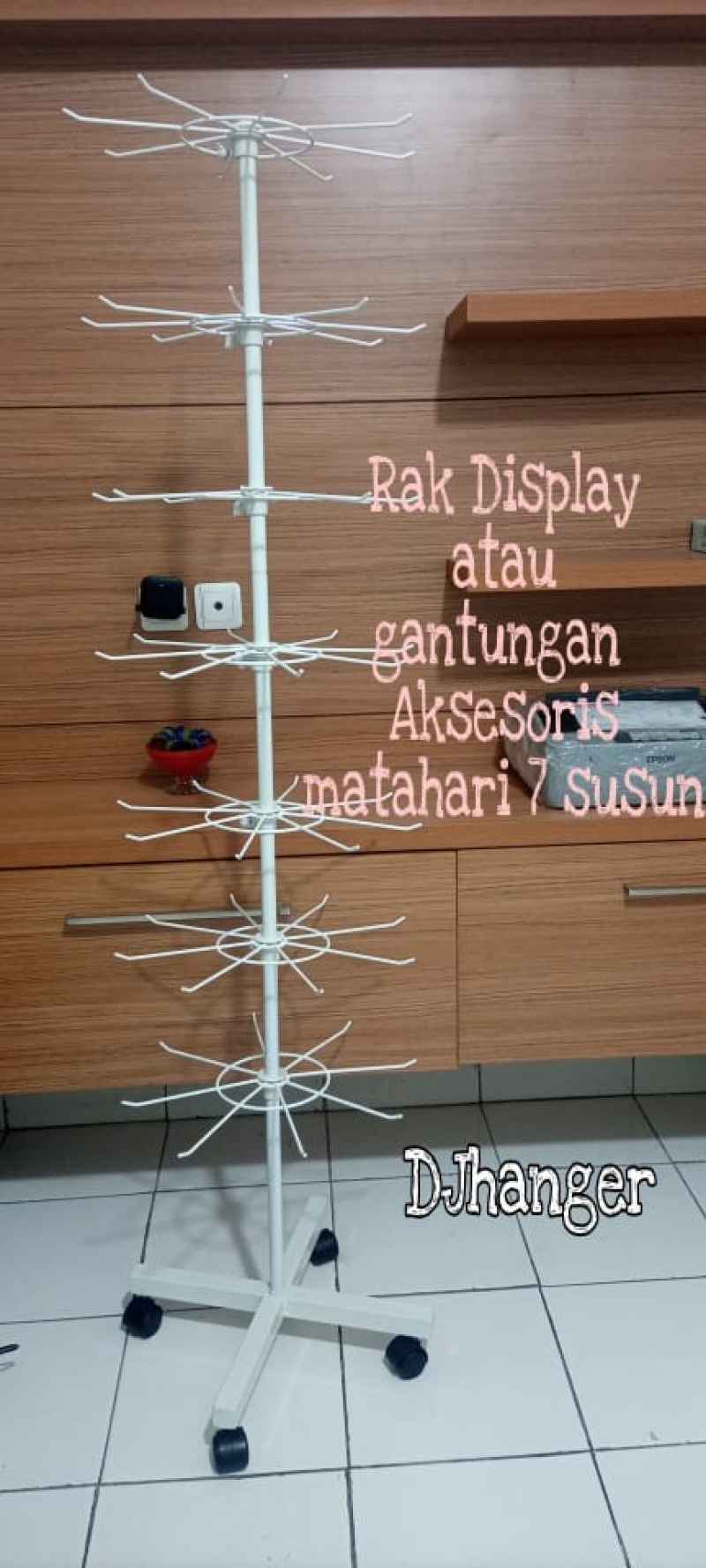Jual Rak Display Putar Matahari 7 Susun Gantungan Aksesoris Display Di ...