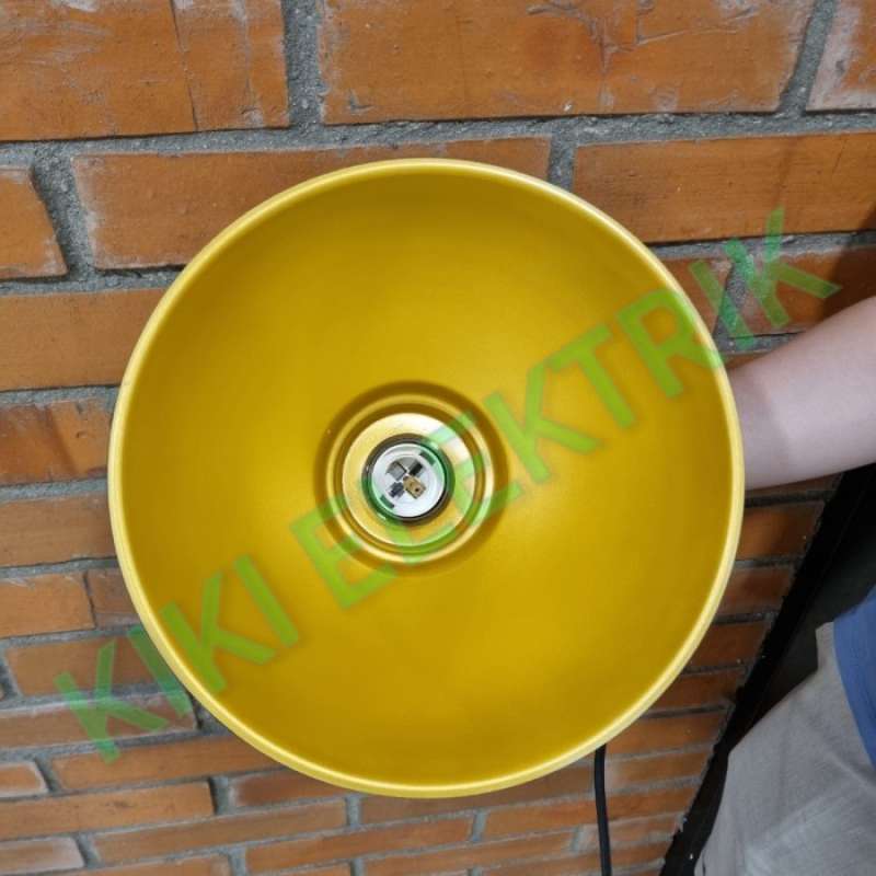 Promo Kap Lampu Gantung Modern Diameter 23 cm Hitam + Fitting Besi Gold KE08 Diskon 23% di ...