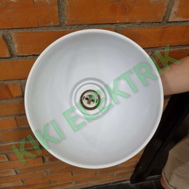 Promo Kap Lampu Gantung Modern Diameter 23 cm Hitam + Fitting Besi Gold KE08 Diskon 23% di ...