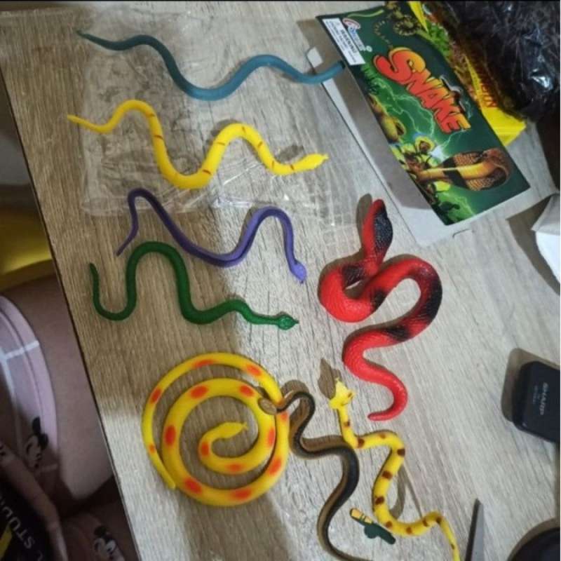 Jual Mainan Hewan Karet Set Ular Reptilles Snake Set 8pc Miniature ...