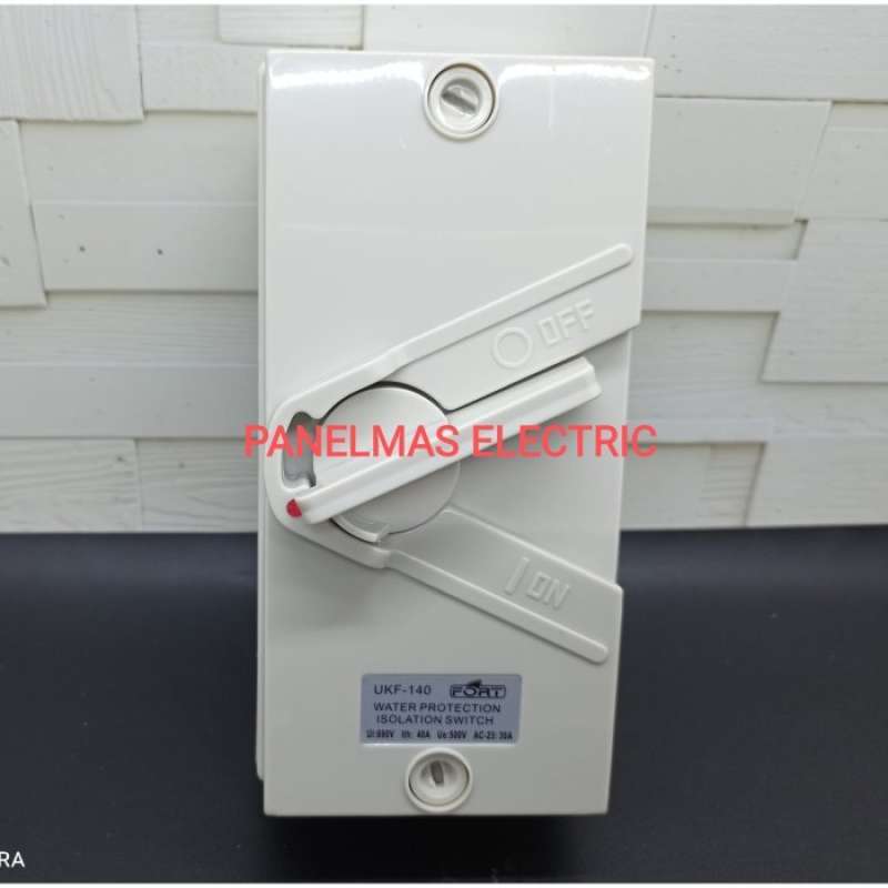 Jual Weather Protection Isolation Isolator Switch Ukf140 2p 40a Fort Di Seller Aghanim ...