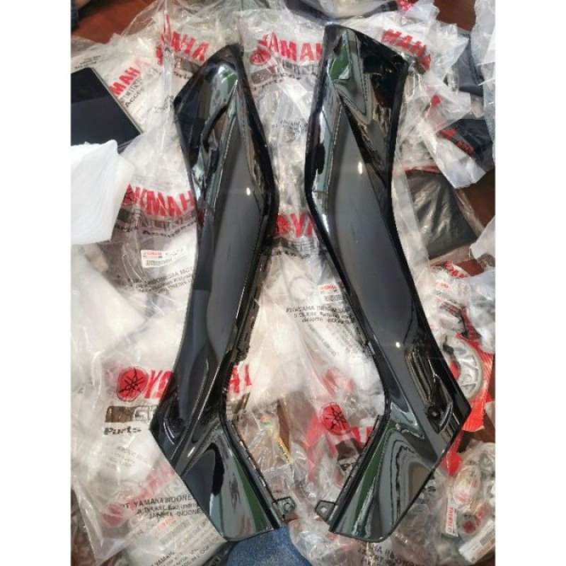 Promo Side Cover Body Tengah Deltabox Yamaha Xmax Original Hitam Glossy ...