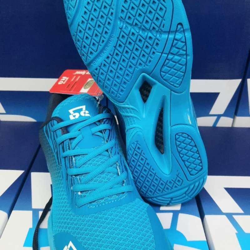 Jual SEPATU BADMINTON RS ROSOBIN 16, 17 dan 18 - XTRA CUSHION di Seller ...