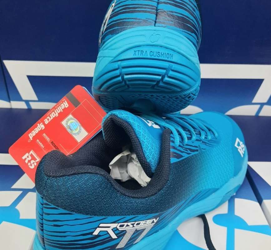 Jual SEPATU BADMINTON RS ROSOBIN 16, 17 dan 18 - XTRA CUSHION di Seller ...