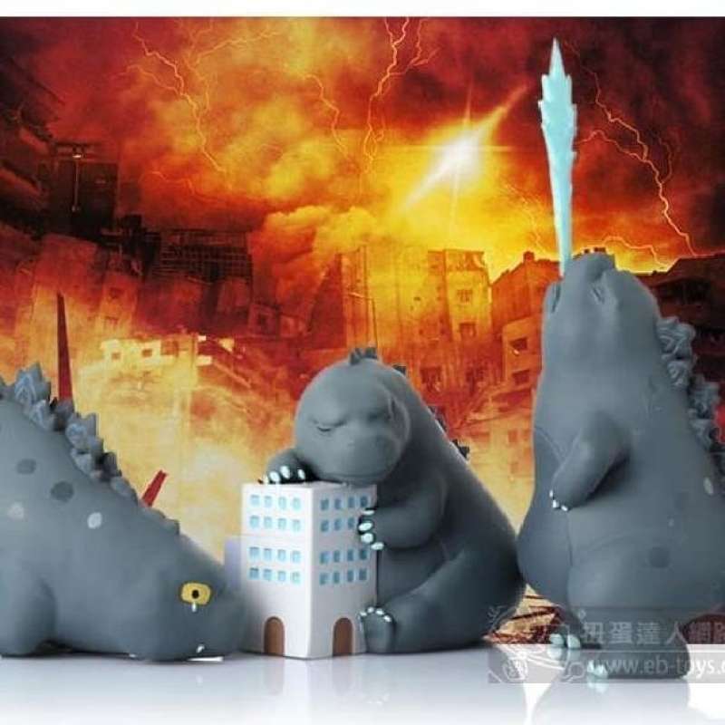 Jual Godzilla: King Of The Monsters Q Edition Godzilla Hugging A ...