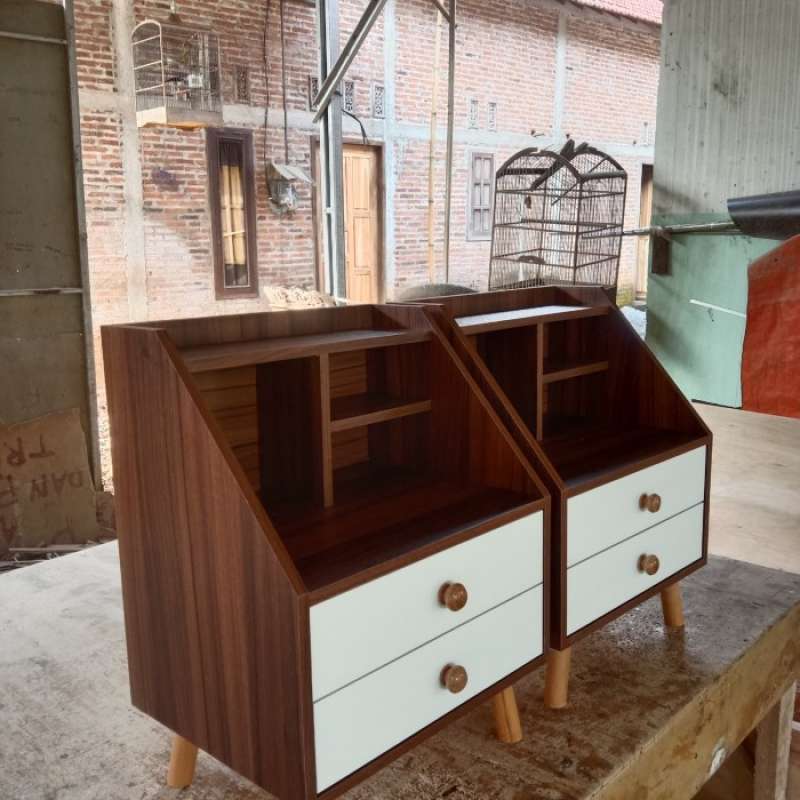 Jual Meja Kamar Tidur Retro - Putih Di Seller Cv. Indah Karya Furniture ...