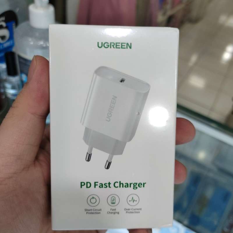 Promo Power Adapter Ugreen 20 Watt PD Fast Charger for Iphone dan ...