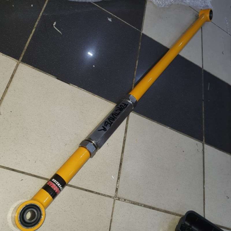 Promo Panhard bar track bar low arm bar adjustable Toyota fortuner vrz ...