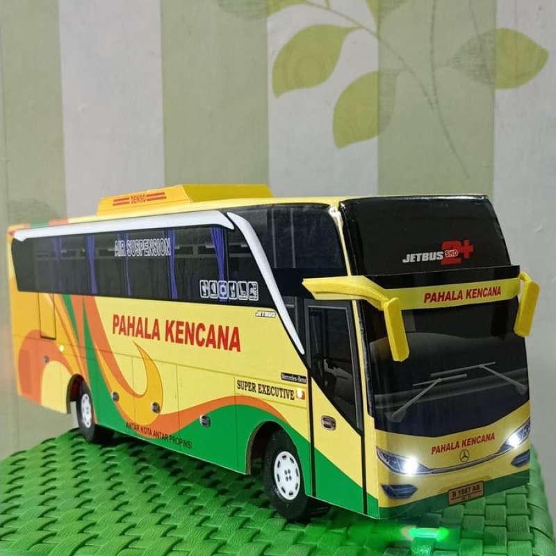 Jual Miniatur Bus Bis Shd Pahala Kencana Kuning Plus Lampu Di Seller ...