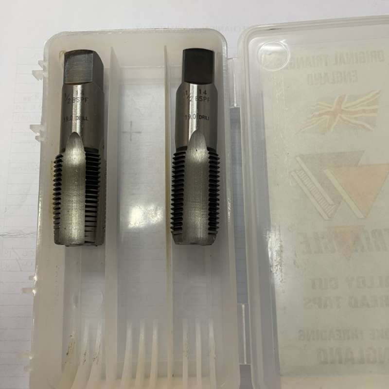 Promo Hand Tap Triangle 1/2 x 14 BSPF Made in England Diskon 23% di ...